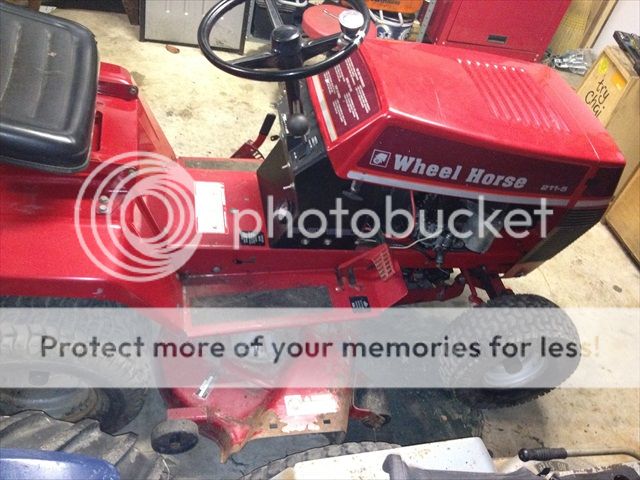 First Wheel Horse 1988 211-5 | My Tractor Forum
